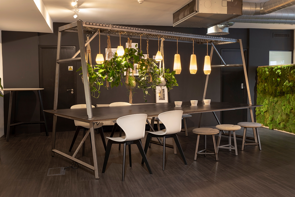 Relic Cloud | Office Collaboration Table | Frovi Designs