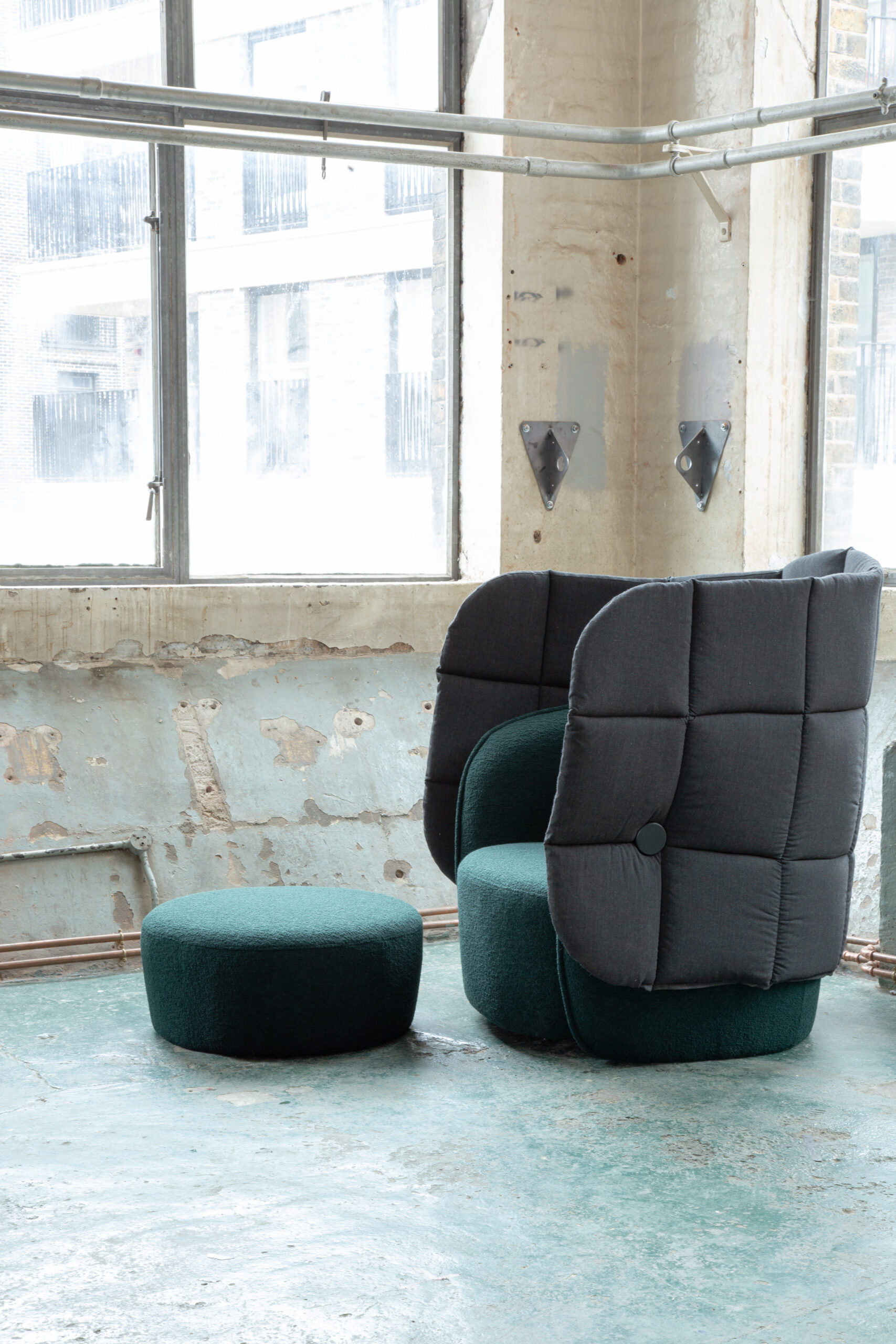Puffa Office Armchair | Soft Seating | Frovi