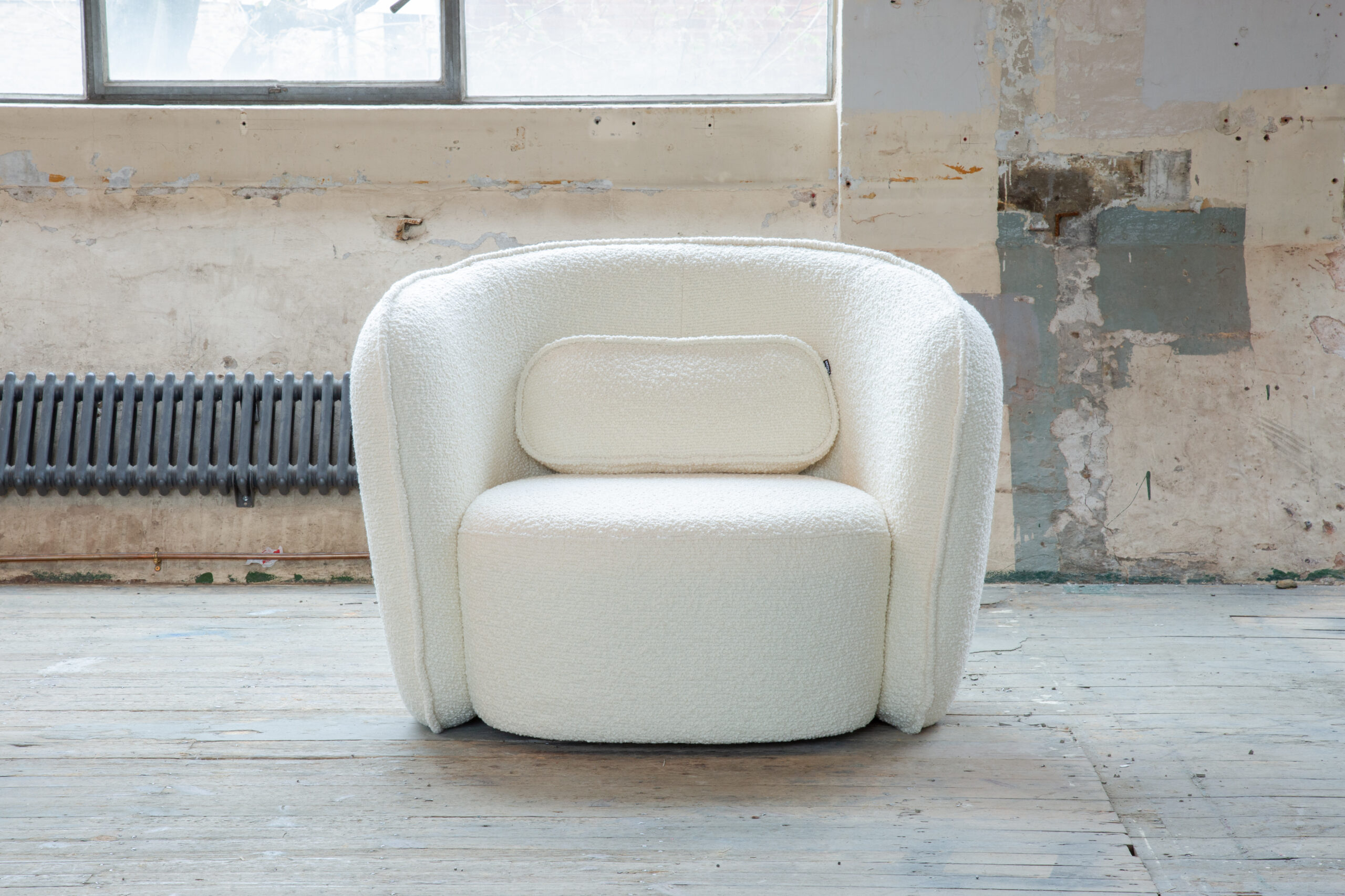 Puffa Office Armchair | Soft Seating | Frovi