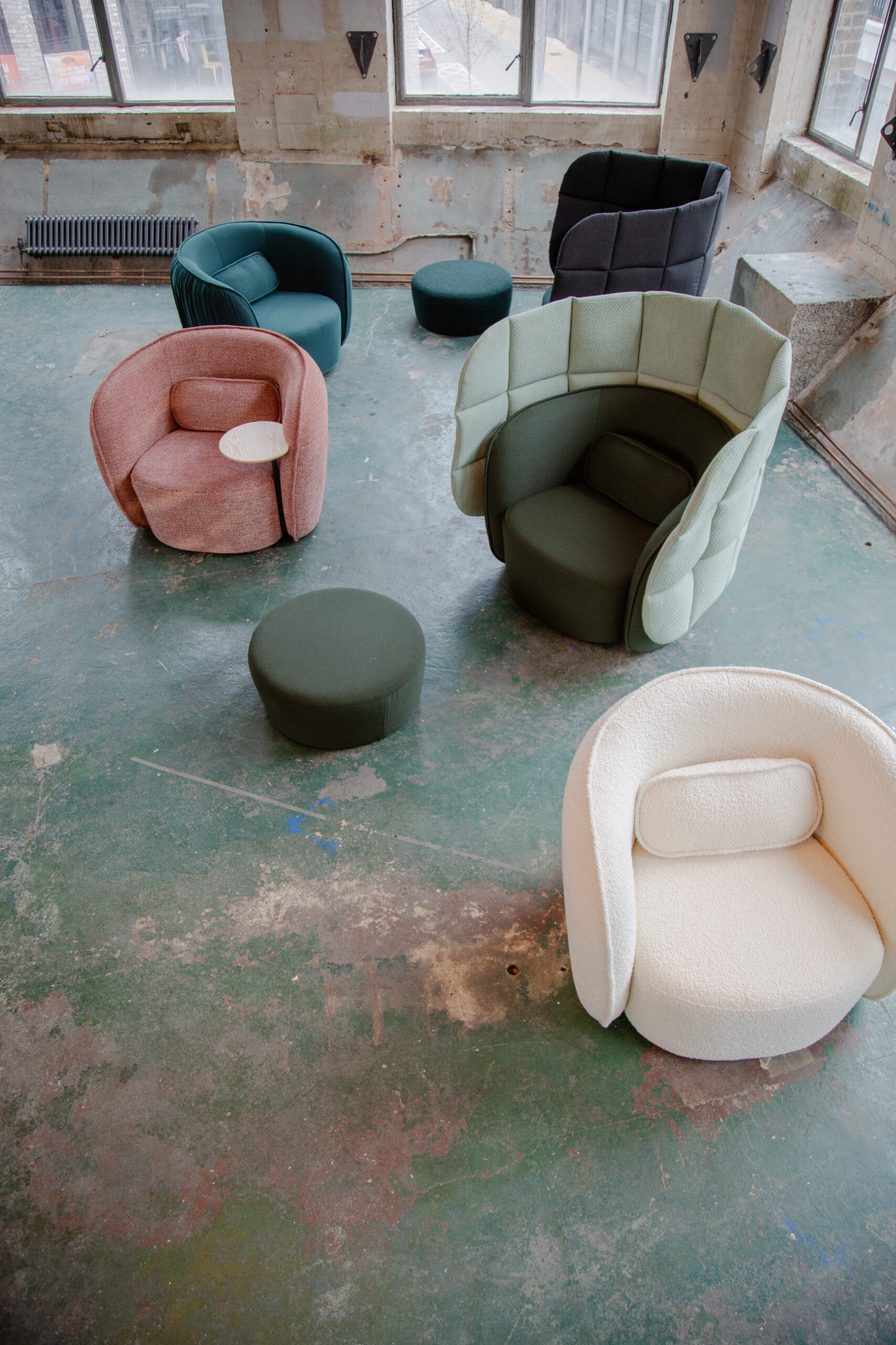 Puffa Office Armchair | Soft Seating | Frovi