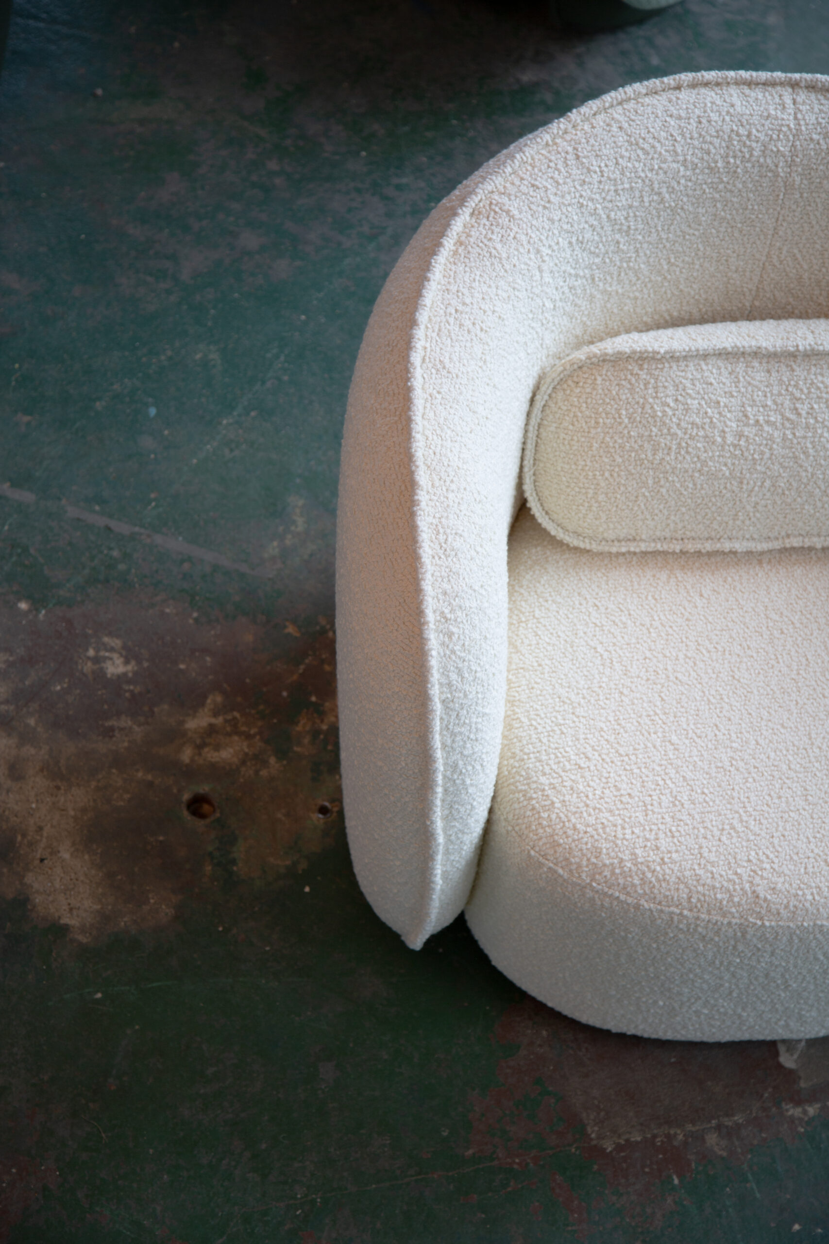 Puffa Office Armchair | Soft Seating | Frovi