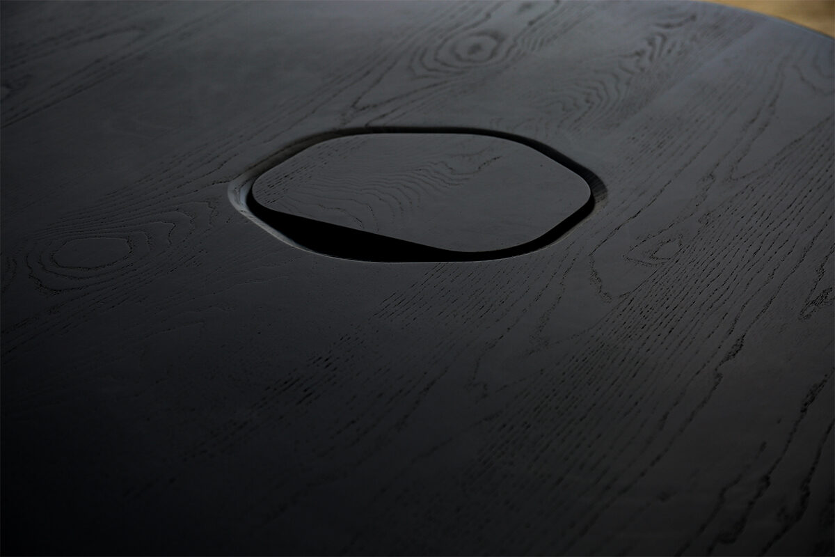 Isle Ash Table | Collaboration Tables | Frovi