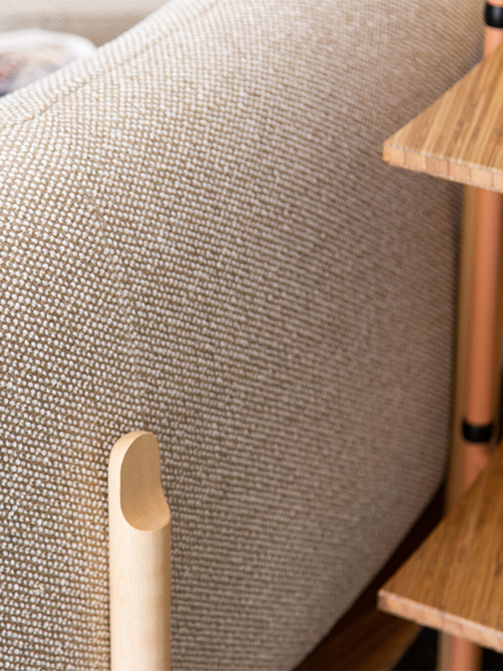 Bae Modular Office Seating | Soft Seating | Frovi