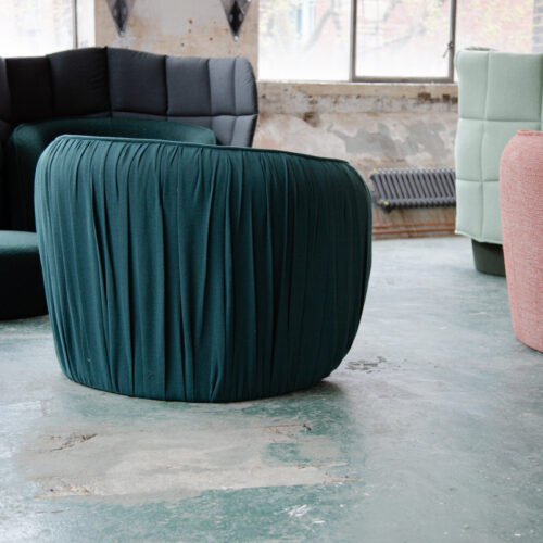 Designers Of Distinctive Commercial Furniture | Frovi