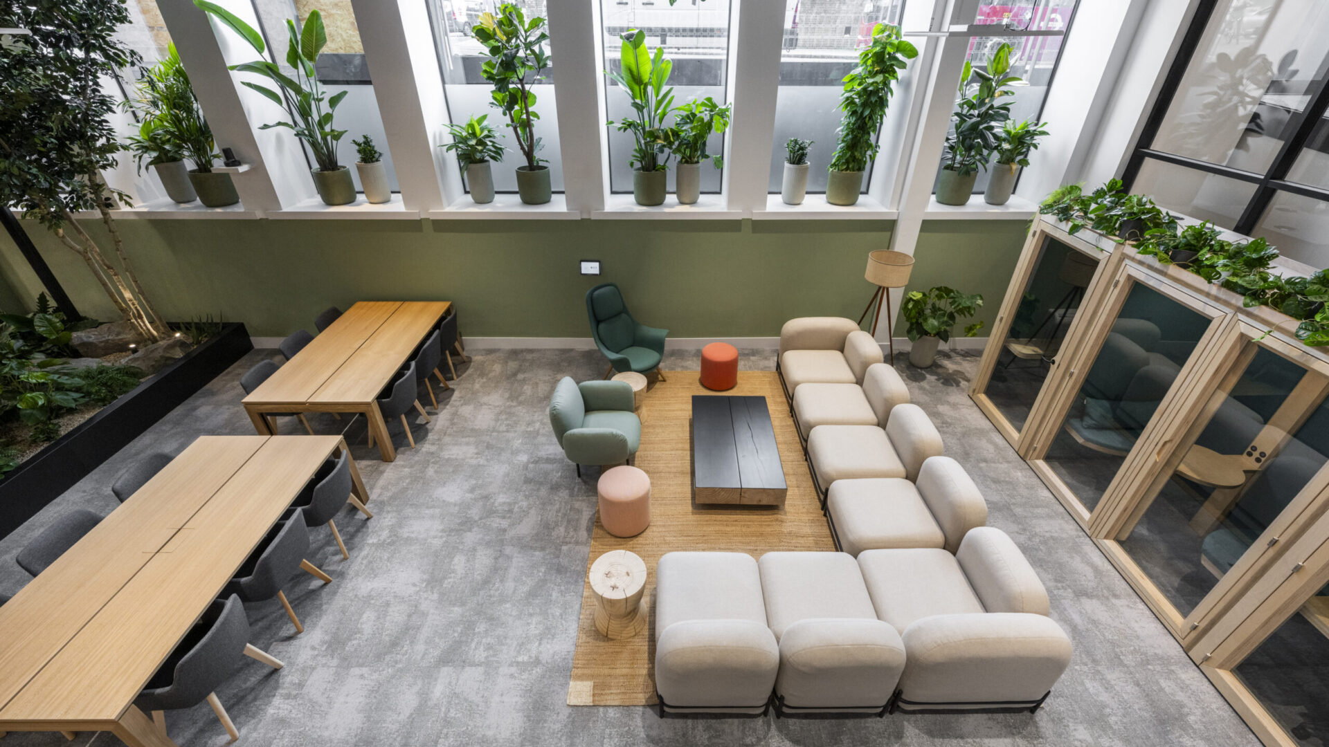 How Sustainable Furniture Shapes Better Workspaces