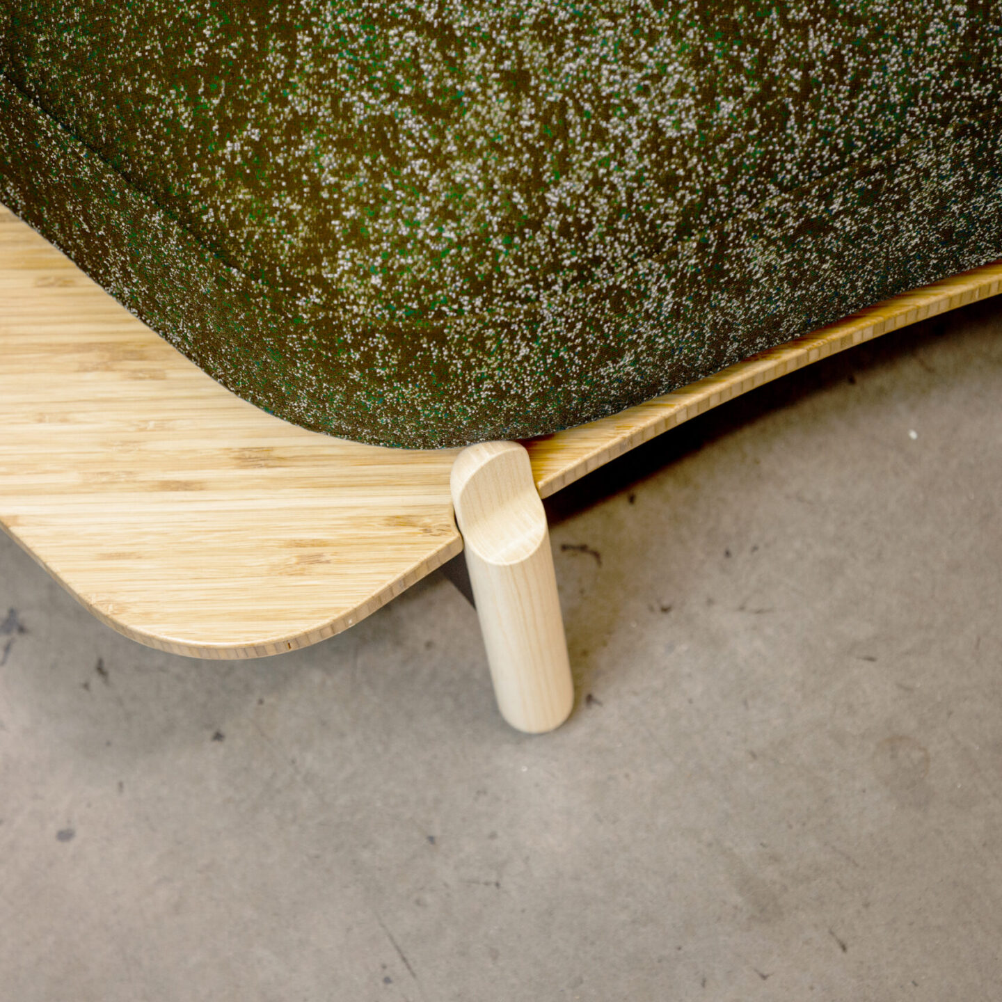 Bae Modular Office Seating | Soft Seating | Frovi