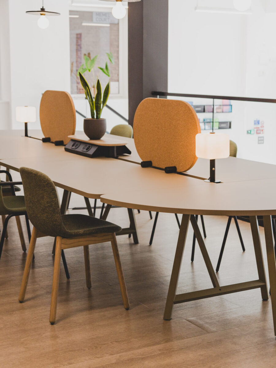 Relic Social Worktable | Collaboration Tables | Frovi