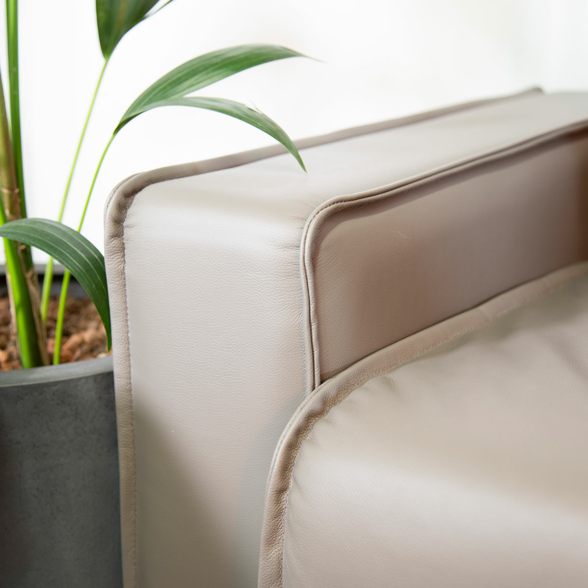 Snug Modular Sofa - Seven Modular Options Available - Frovi