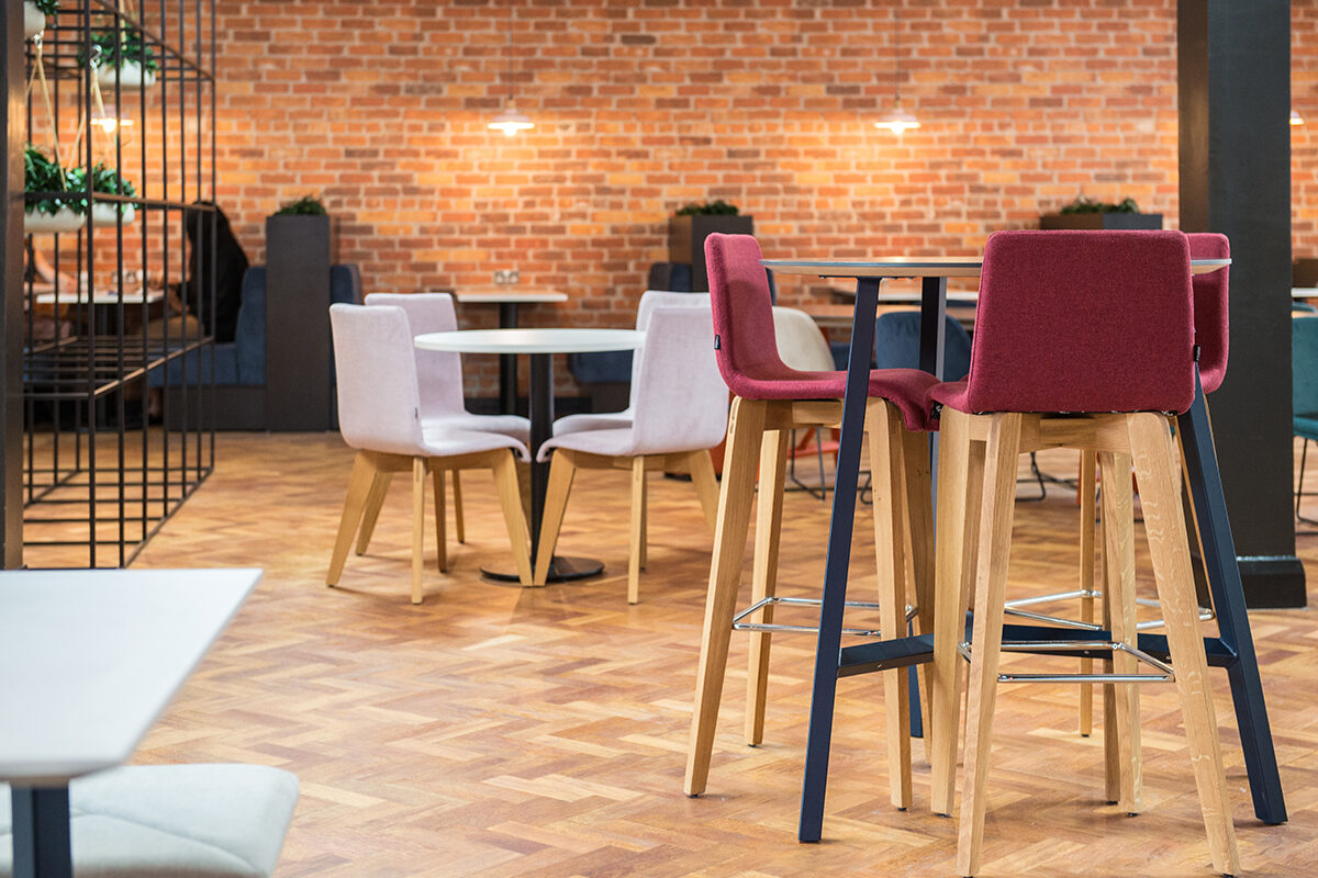 Relic Round & Square Tables