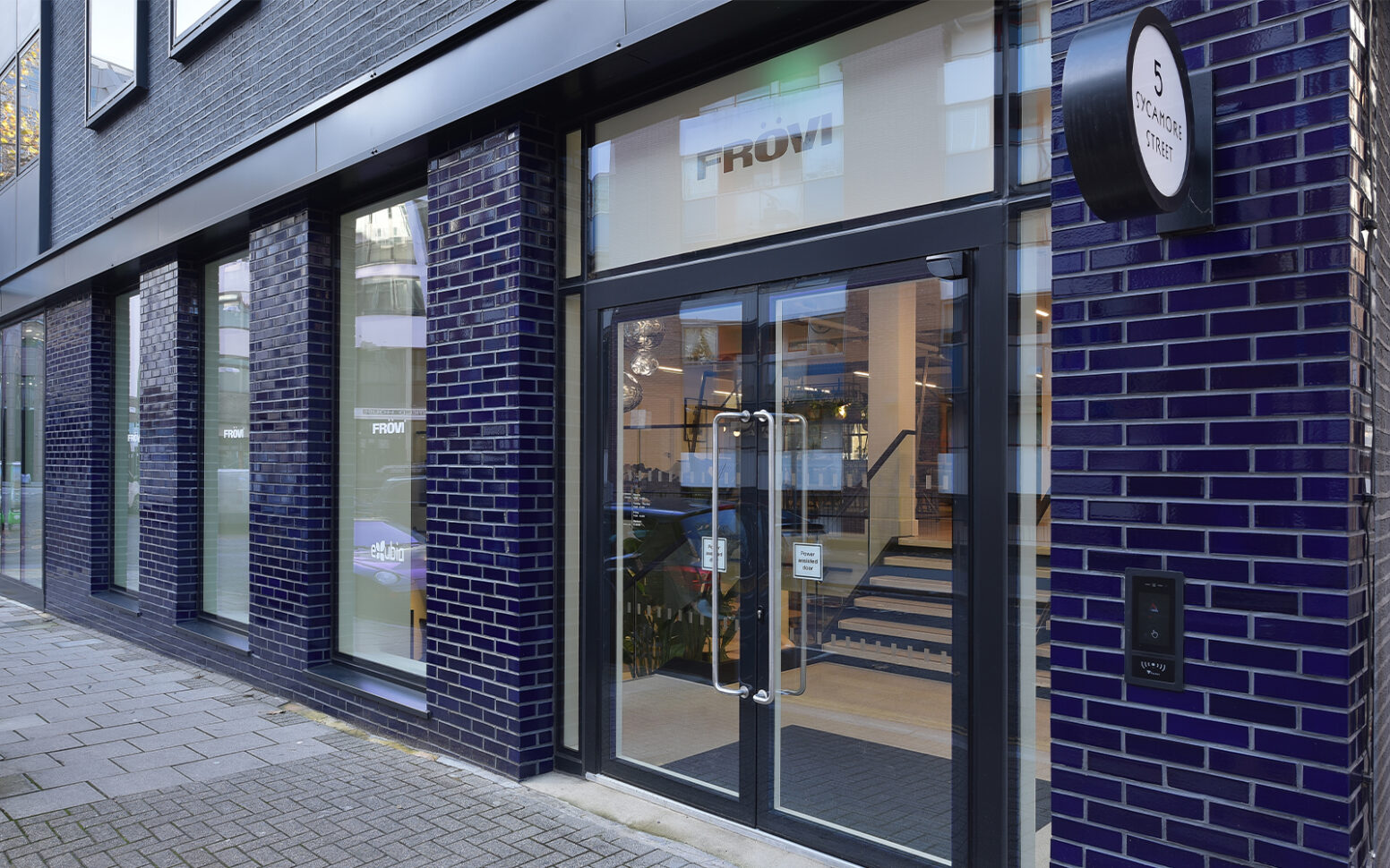 UK Information - Frovi